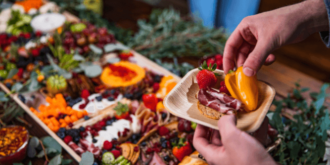 Graze Craze Franchise Buyer’s Guide | FoodFranchise.com